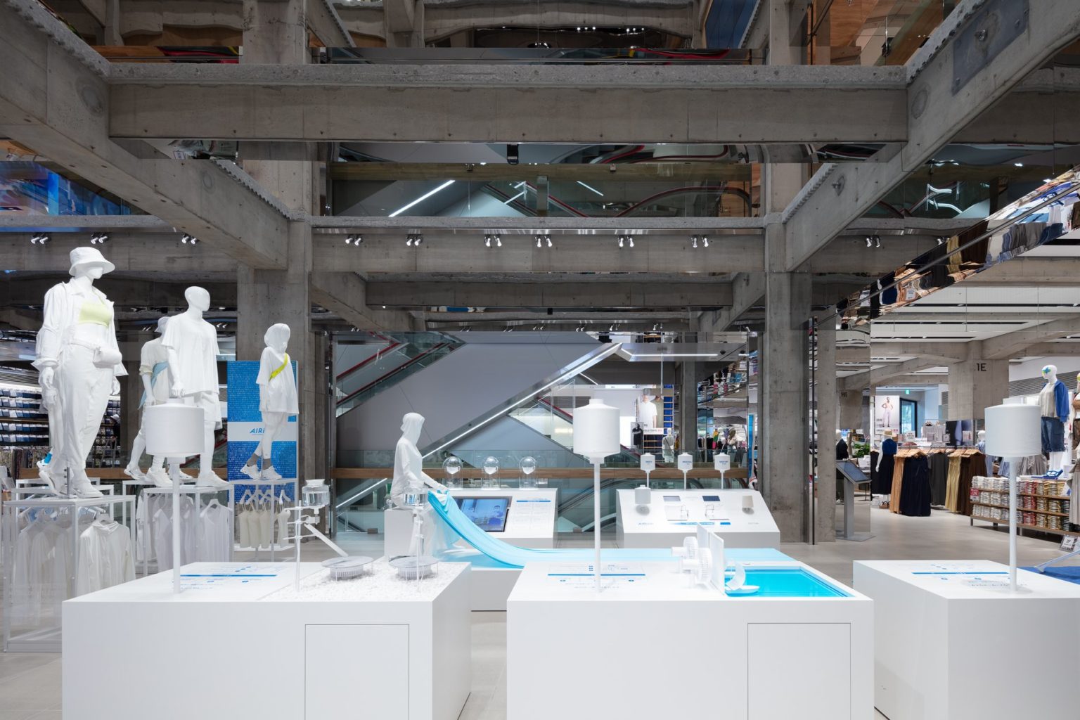 TAKT PROJECT was in charge of an exhibition at UNIQLO TOKYO. | TAKT PROJECT
